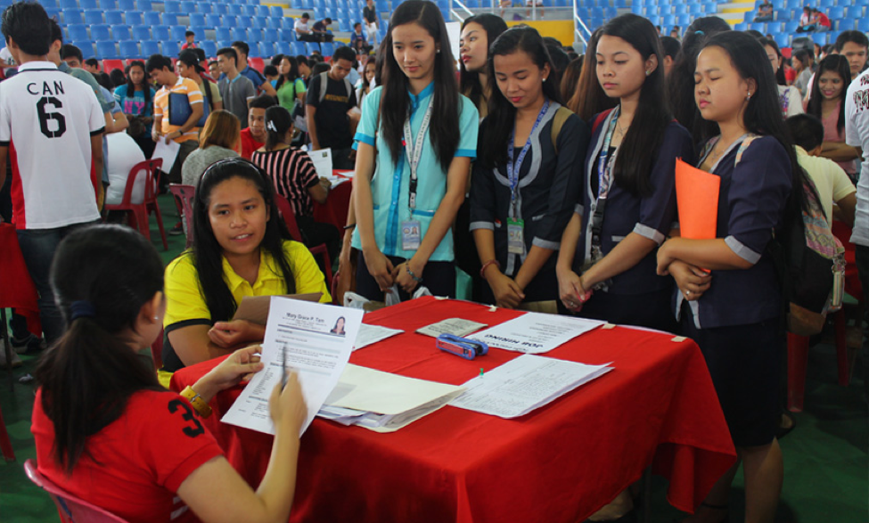 Gatchalian Brings A one stop Job Fair In Valenzuela City Win Gatchalian Gatchalian Brings A one stop Job Fair In Valenzuela City Win Gatchalian